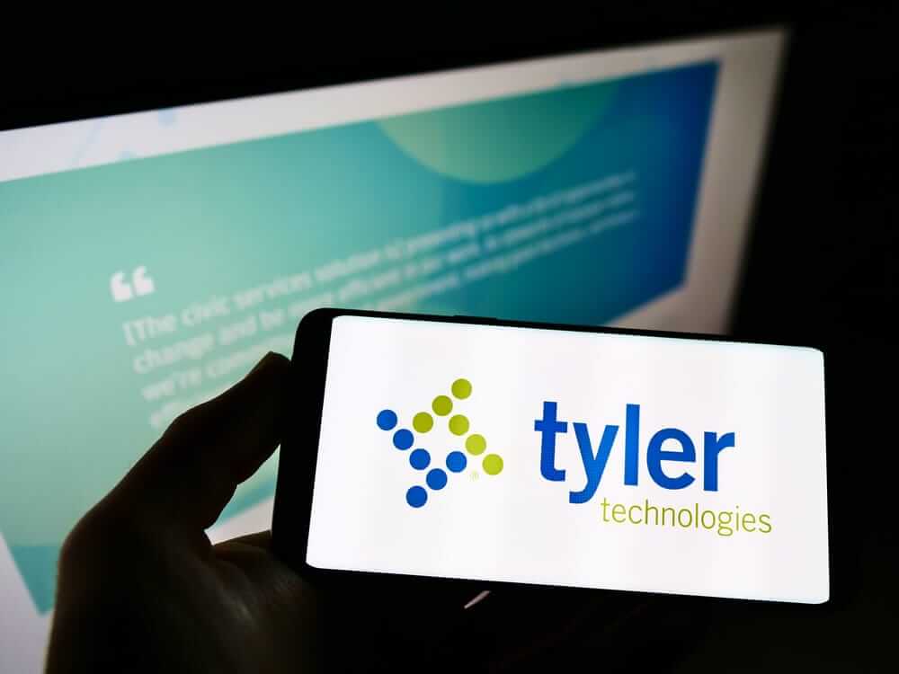 Is Tyler Technologies Stock Outperforming the Nasdaq?